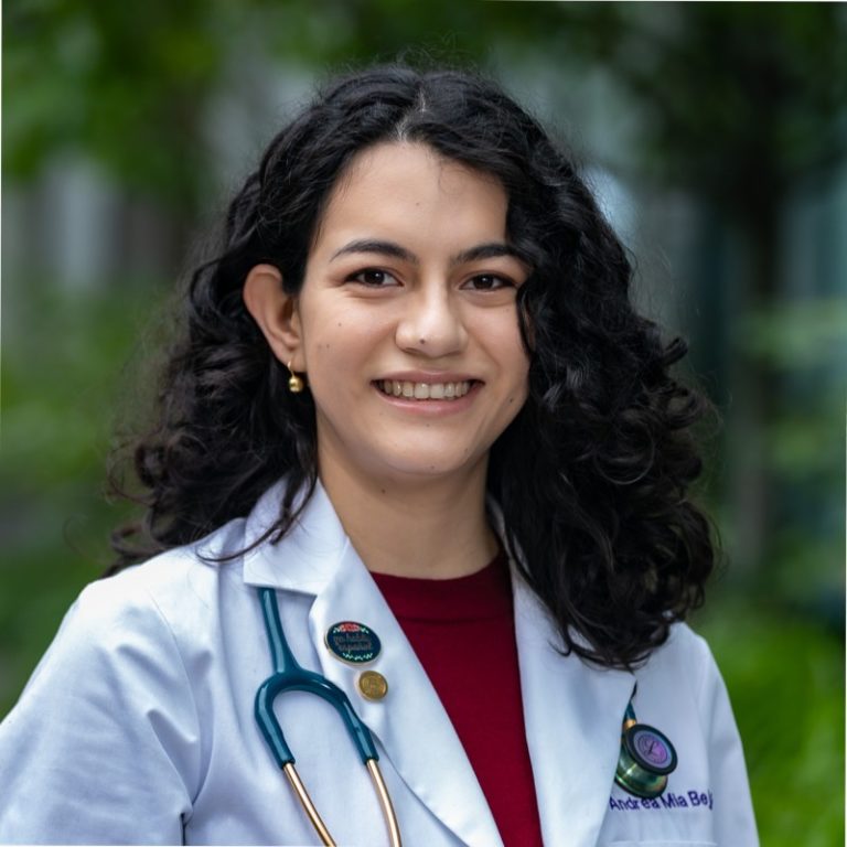 Three Feinberg Students Named Schweitzer Fellows - News Center